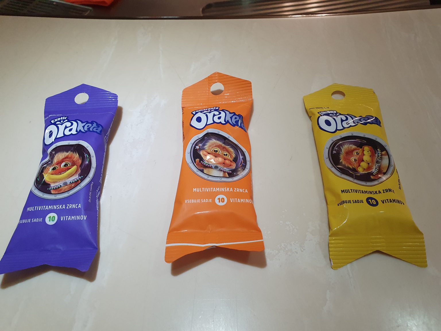 ORAKETA – NOVO VESOLJE VITAMINOV IN SADJA